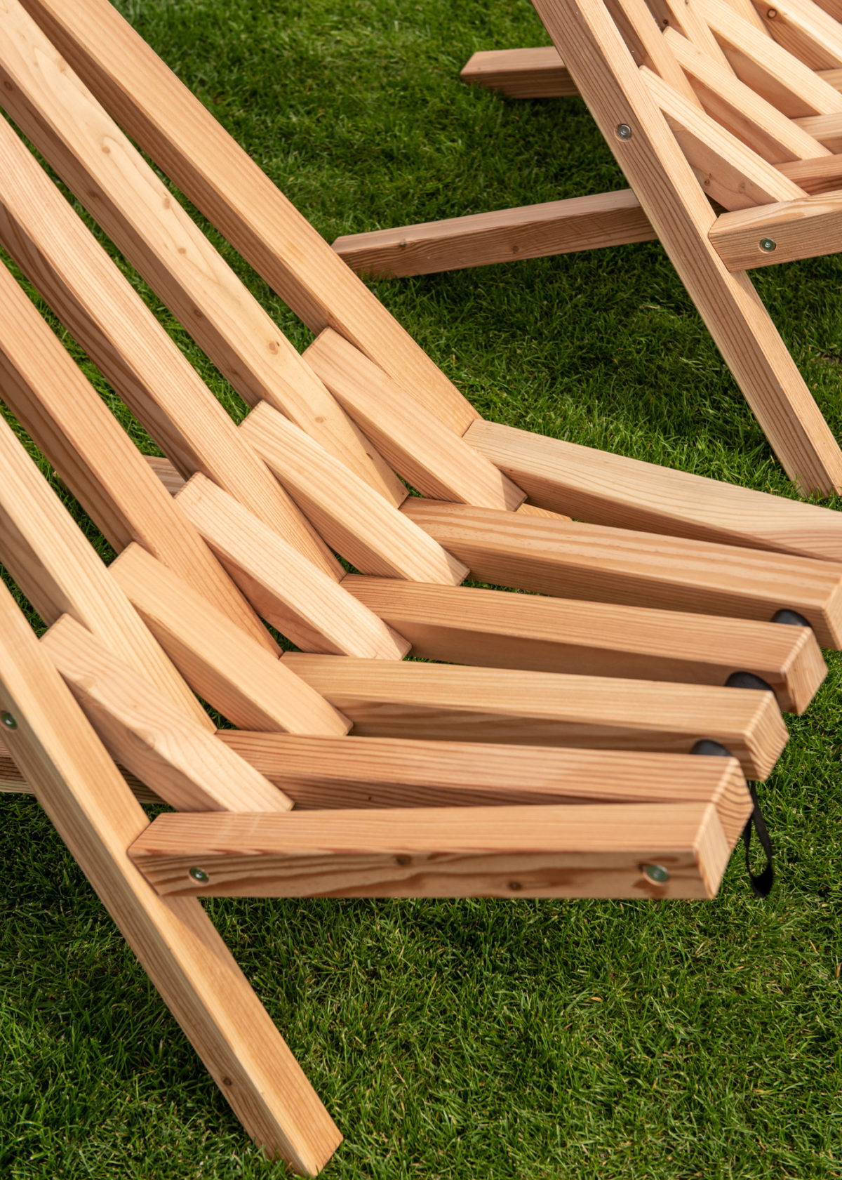 'Field' chair • Graanmarkt 13