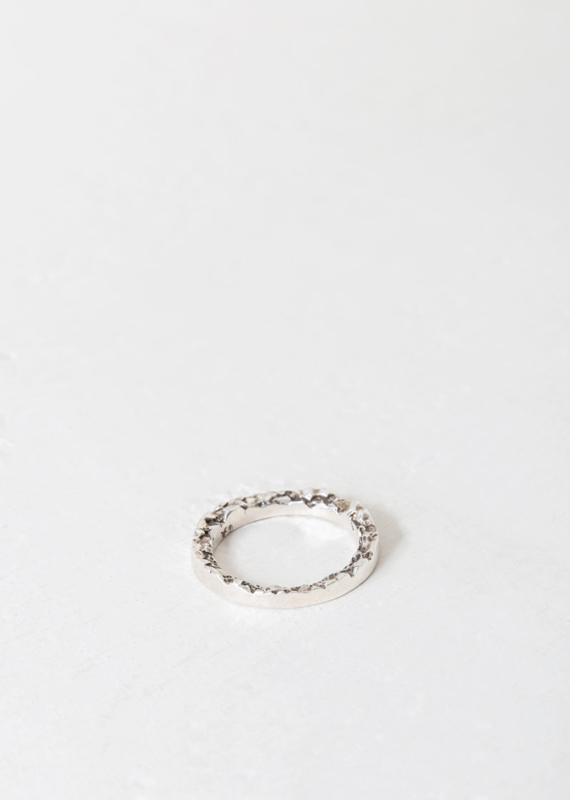 Raw edge silver ring • Graanmarkt 13